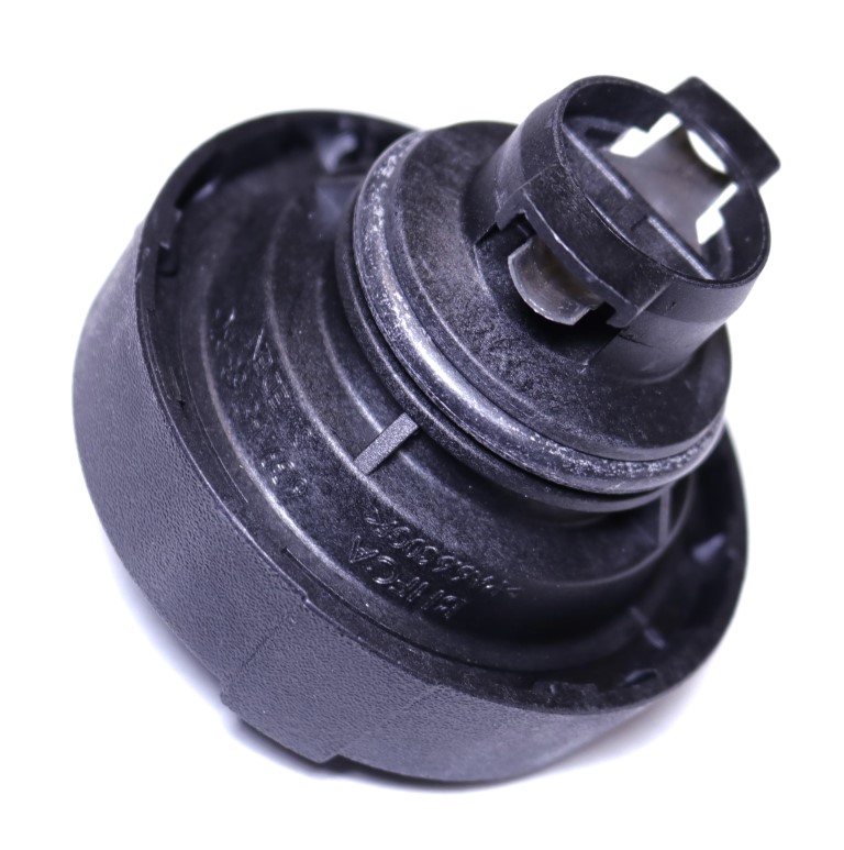 Volvo XC90 3.2 Oil Cap (2007 - 2014) | Voluparts Online Store