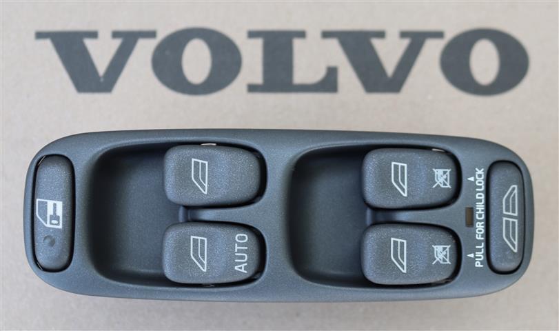 Volvo C70 Convertible Master Window Switch Pack (1998-2004)