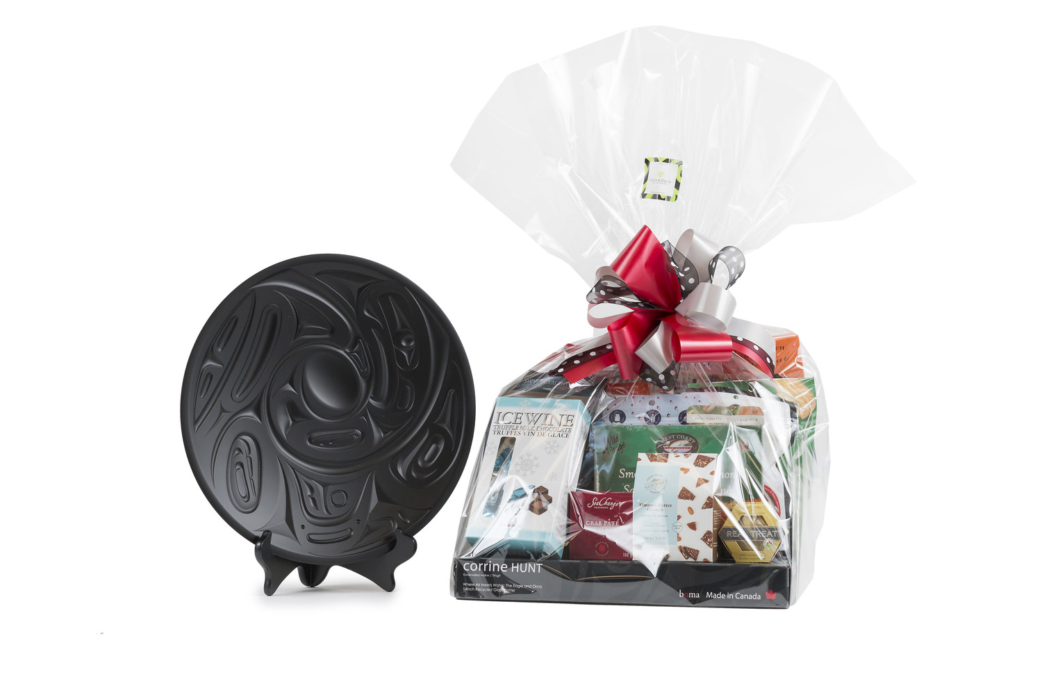 Art and Gastronomy | Corrine Hunt | Eagle Orca Round Recycled Glass ...