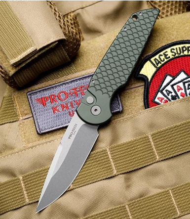 PRO-TECH KNIVES