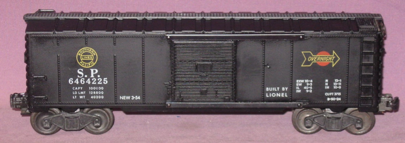 6464-225 Southern Pacific Box Car (7+) - All Aboard Train Shoppe