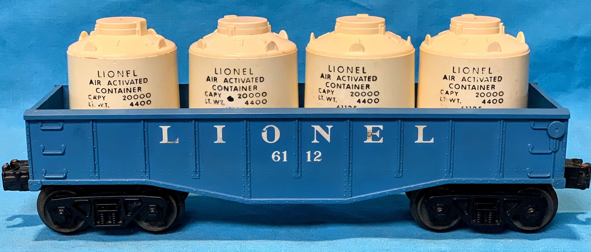 6112-85 Lionel Gondola w/ Canisters (7+/OB) - All Aboard Train Shoppe