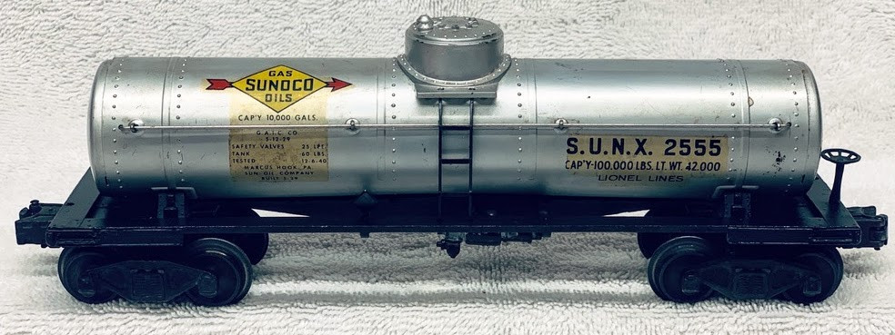 2555 Sunoco Single Dome Tanker (7/OB) - All Aboard Train Shoppe
