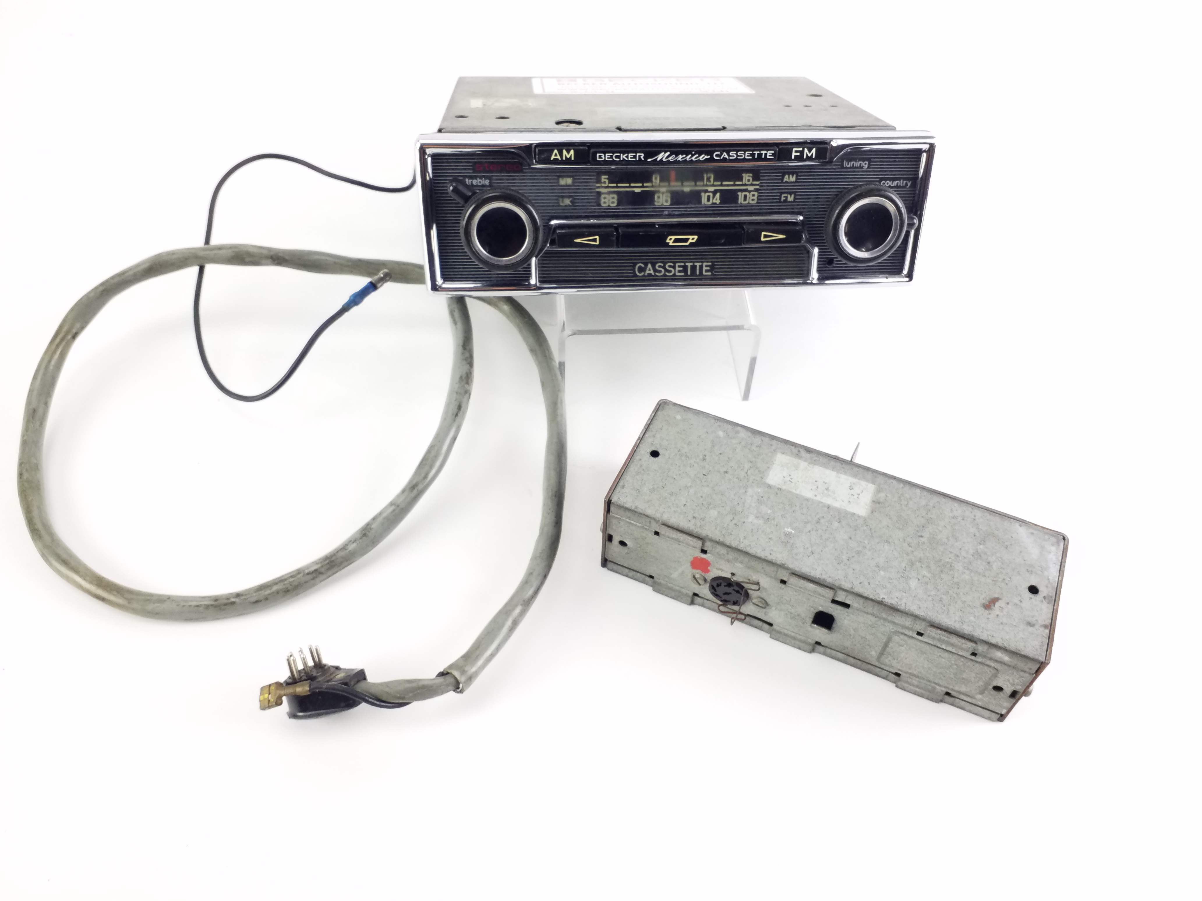 Product Feature: Becker Stereos, Restored - MBZ Parts