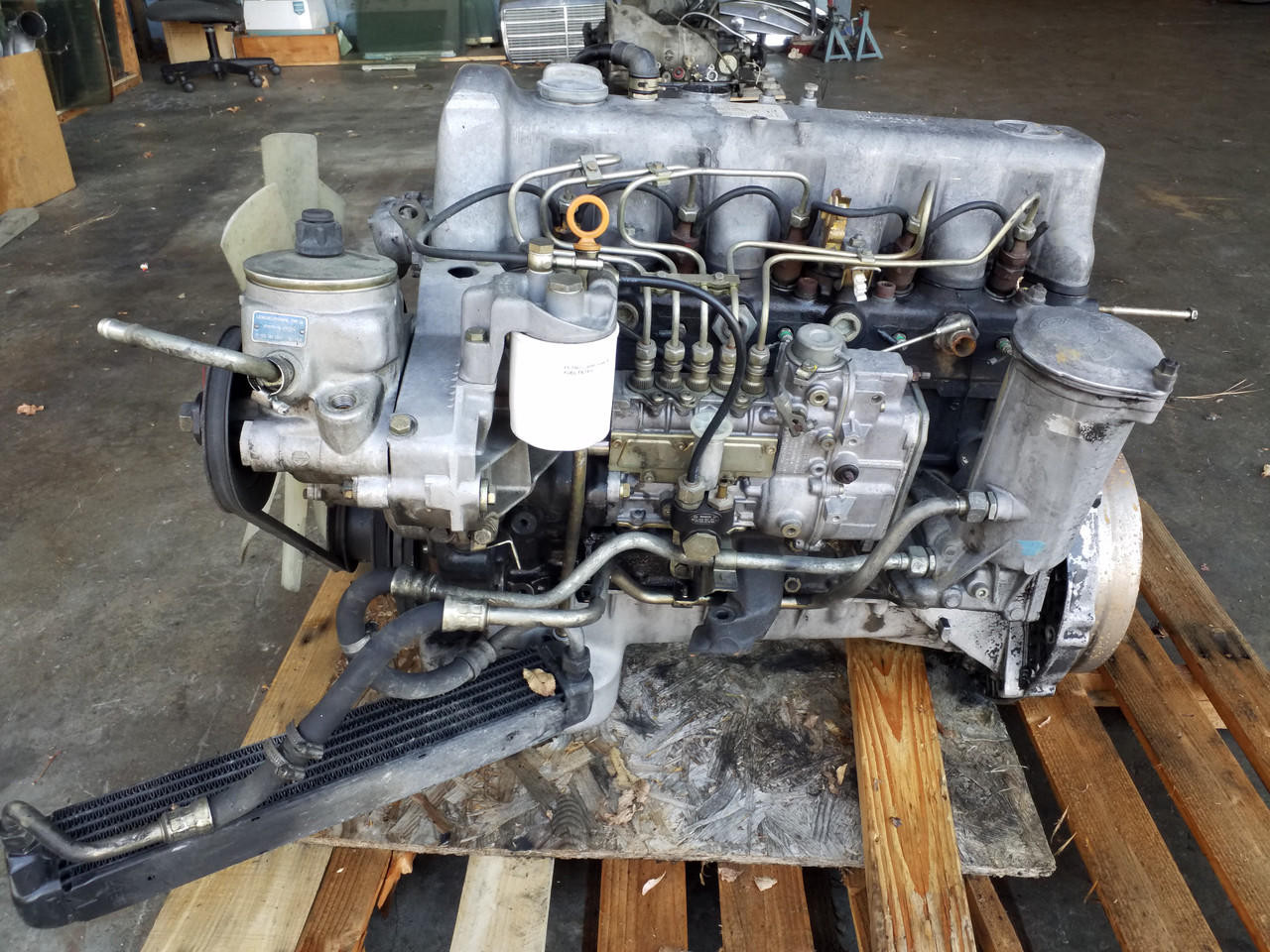 Product Feature: Low-Mileage OM617 NA Diesel Engine - MBZ Parts