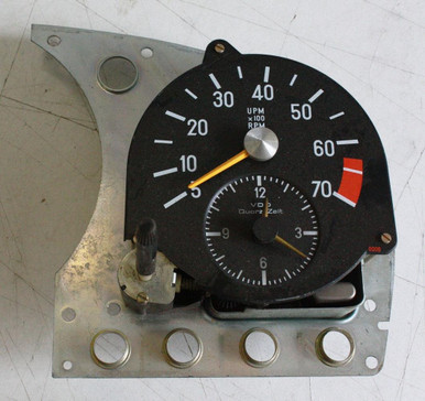 Mercedes Tachometer Gauge R107 W116