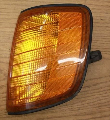 Mercedes Turn Signal Assembly Left W124 '84-'93 US