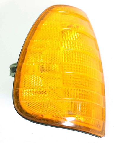 Mercedes Turn Signal Light Assembly Front Right W123 Coupe Sedan Wagon