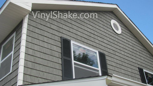 Foundry Split Shake Vinyl Siding from VinylShake.com