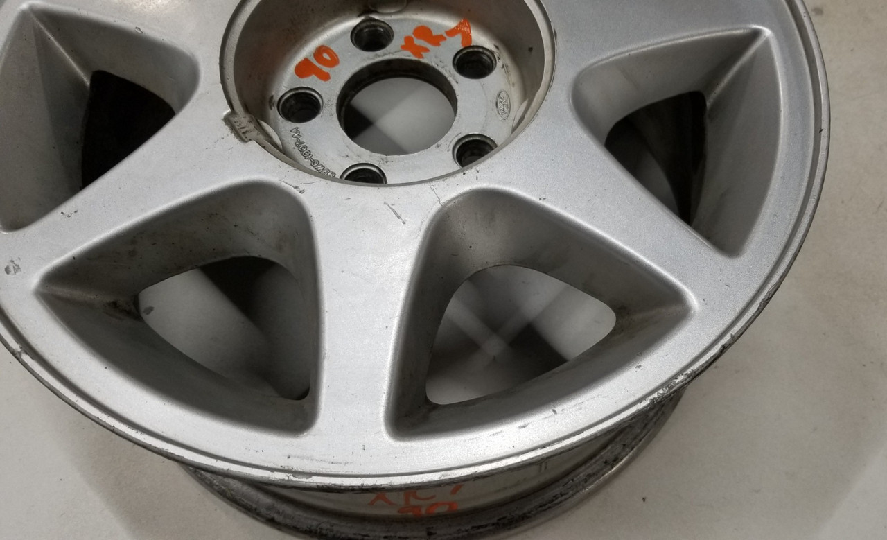 1989 90 91 92 93 94 95 96 1997 Mercury Cougar XR7 16" x 7" Wheel Grade B