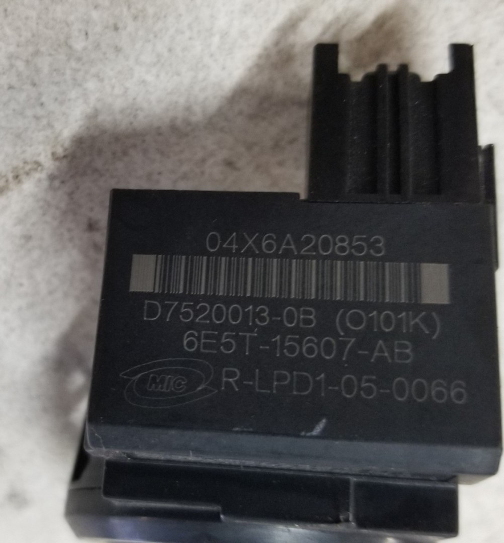 6E5T-15607-AB Ford Anti Theft Pats transceiver Mustang Explorer Fusion ...