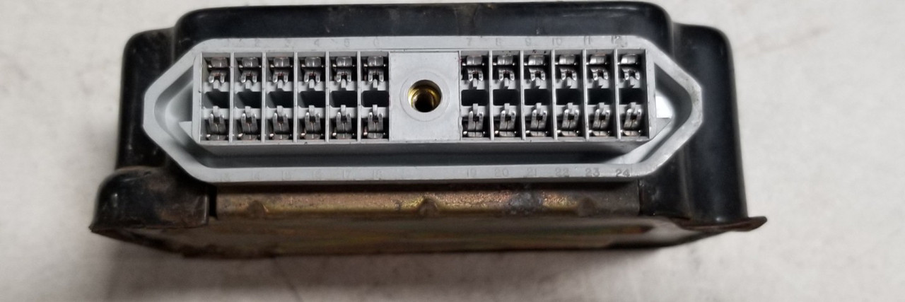 1998-2005 FORD Escort CONSTANT CONTROL RELAY MODULE CCRM F8CF-12B577-BB Z