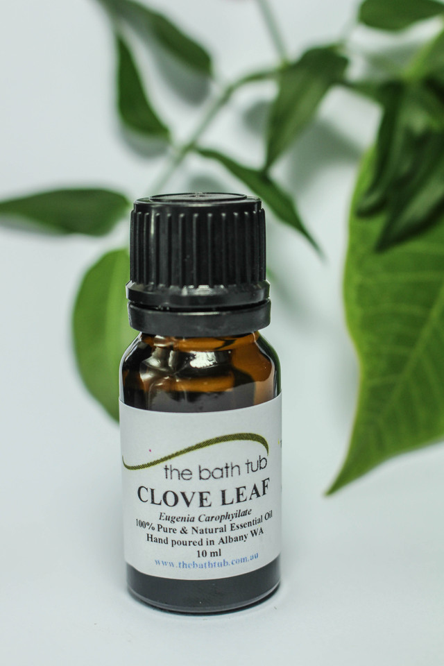 Clove Leaf Essential Oil