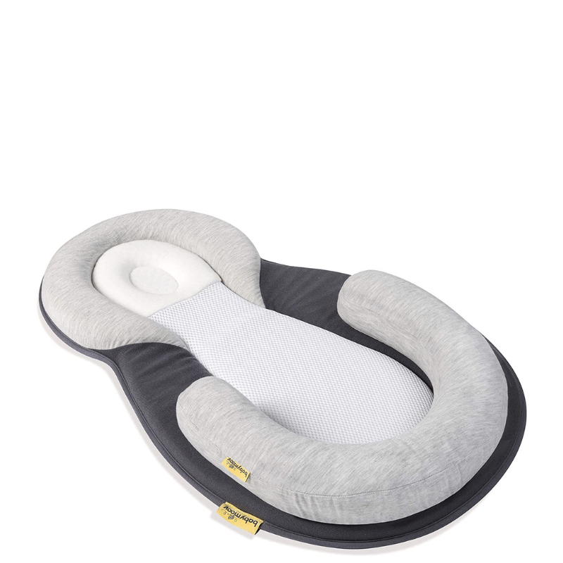 Sleep Positioners : Baby Nests give Baby Ergonomic Support