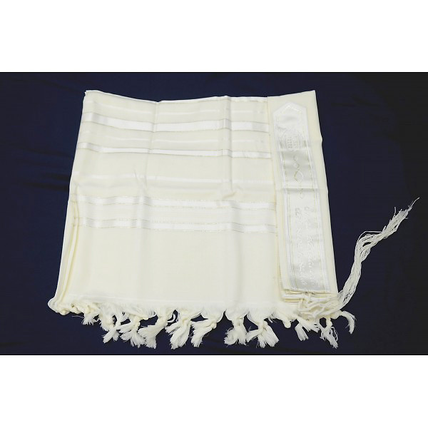 Traditional Pure Wool Tallit - YourHolyLandStore
