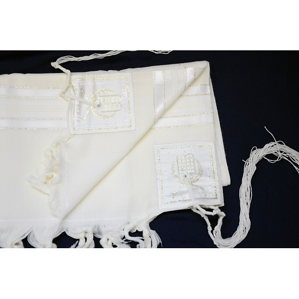 Traditional Pure Wool Tallit - YourHolyLandStore