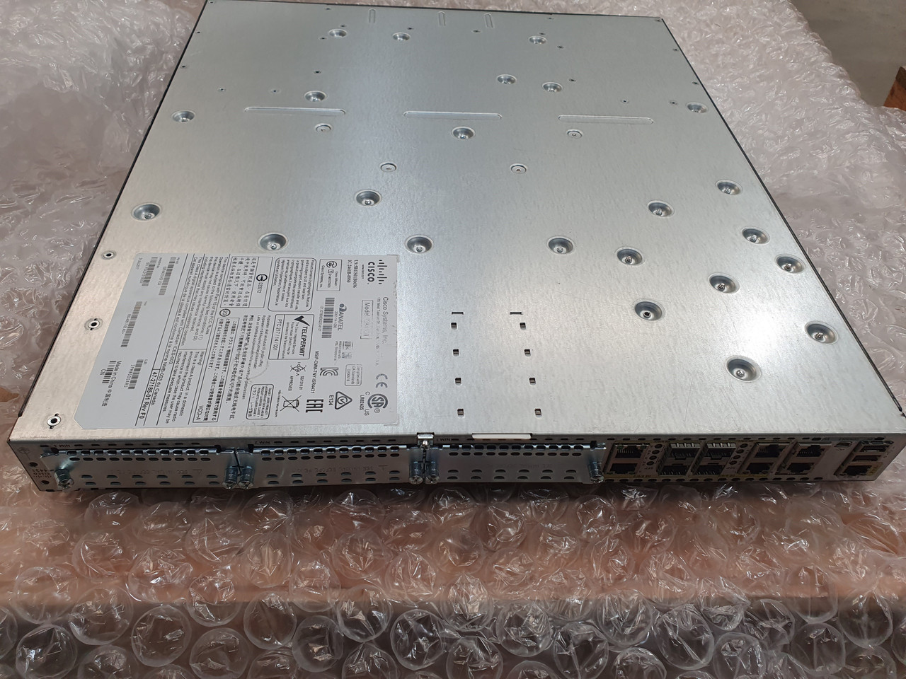 Cisco, ISR4431/K9 V04, 800-40617-05 D0, 47-27185-01 Rev.H0, IPM8G00ARD ...