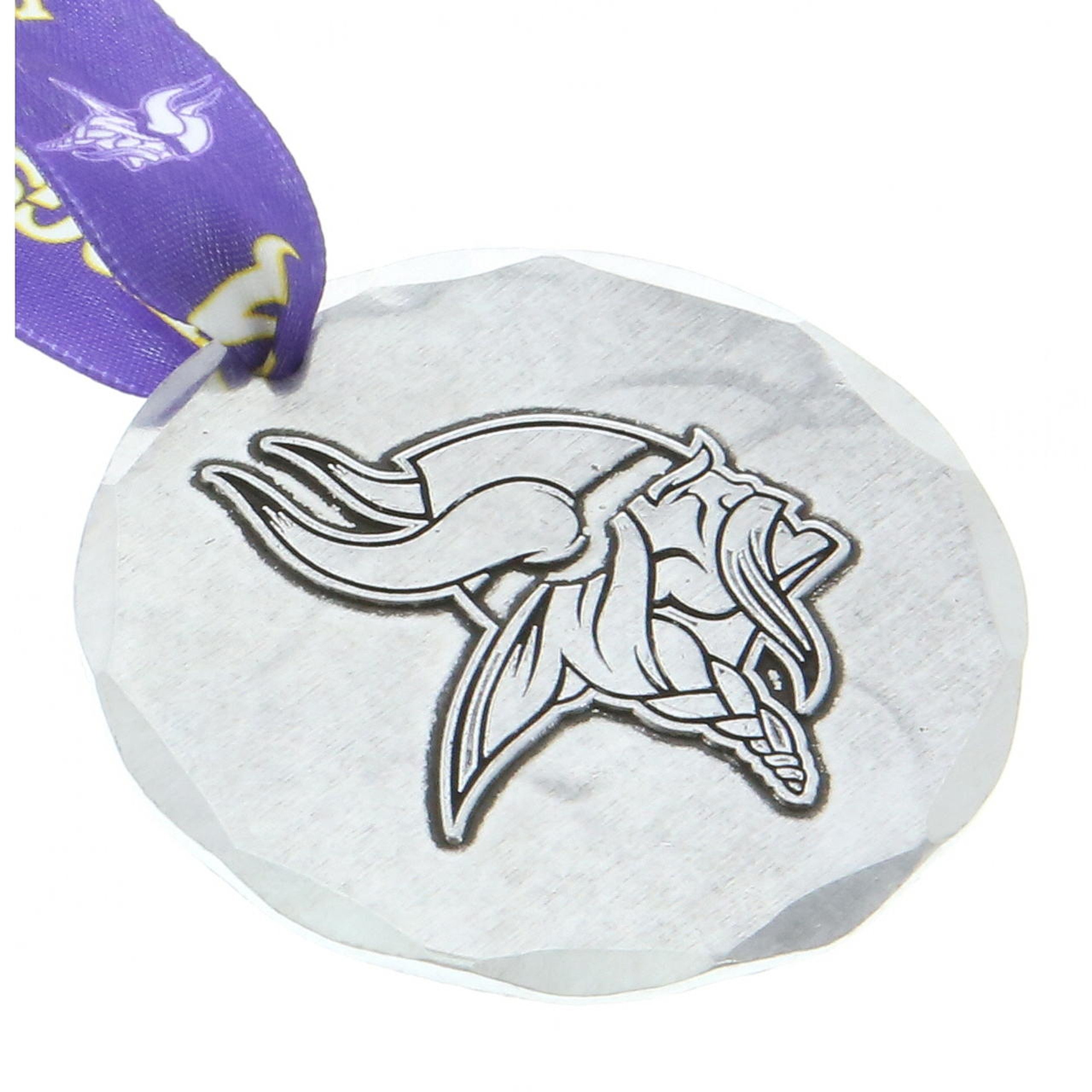 Minnesota Vikings Small Round Christmas Ornament Wendell August