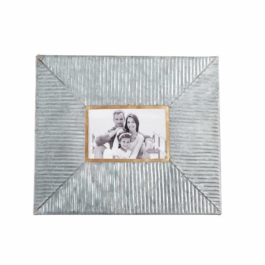 Medium Ribbed Tin Frame - Wendell August Forge