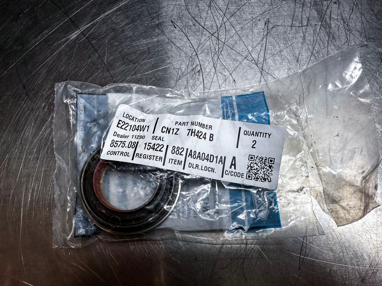 RH Driveshaft Oil Seal mk3 RS GENUINE FORD - Focus On Performance
