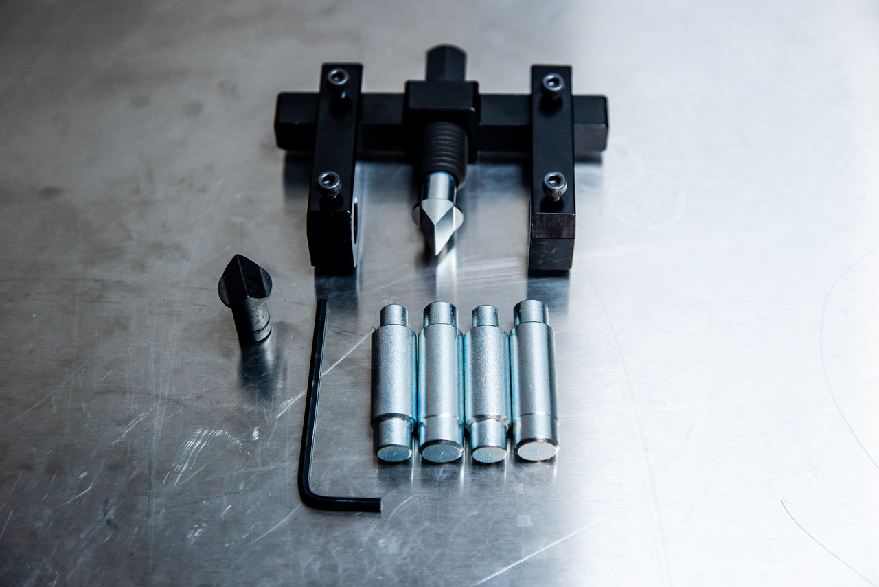 Knuckle Spreader - Focus On Performance