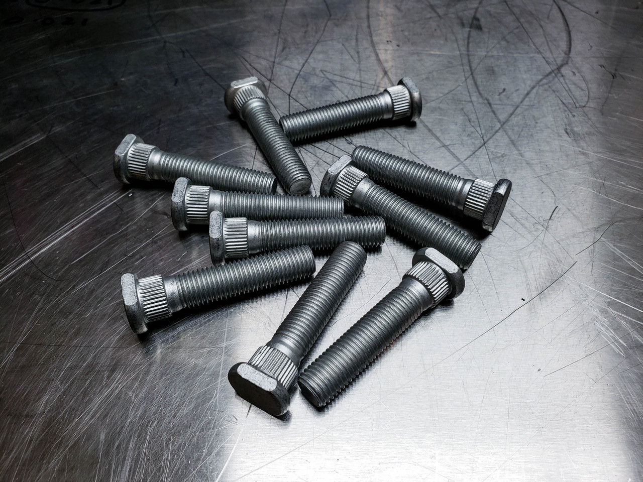 Larger Spline Extended Wheel Studs +10mm X10 - Focus On Performance