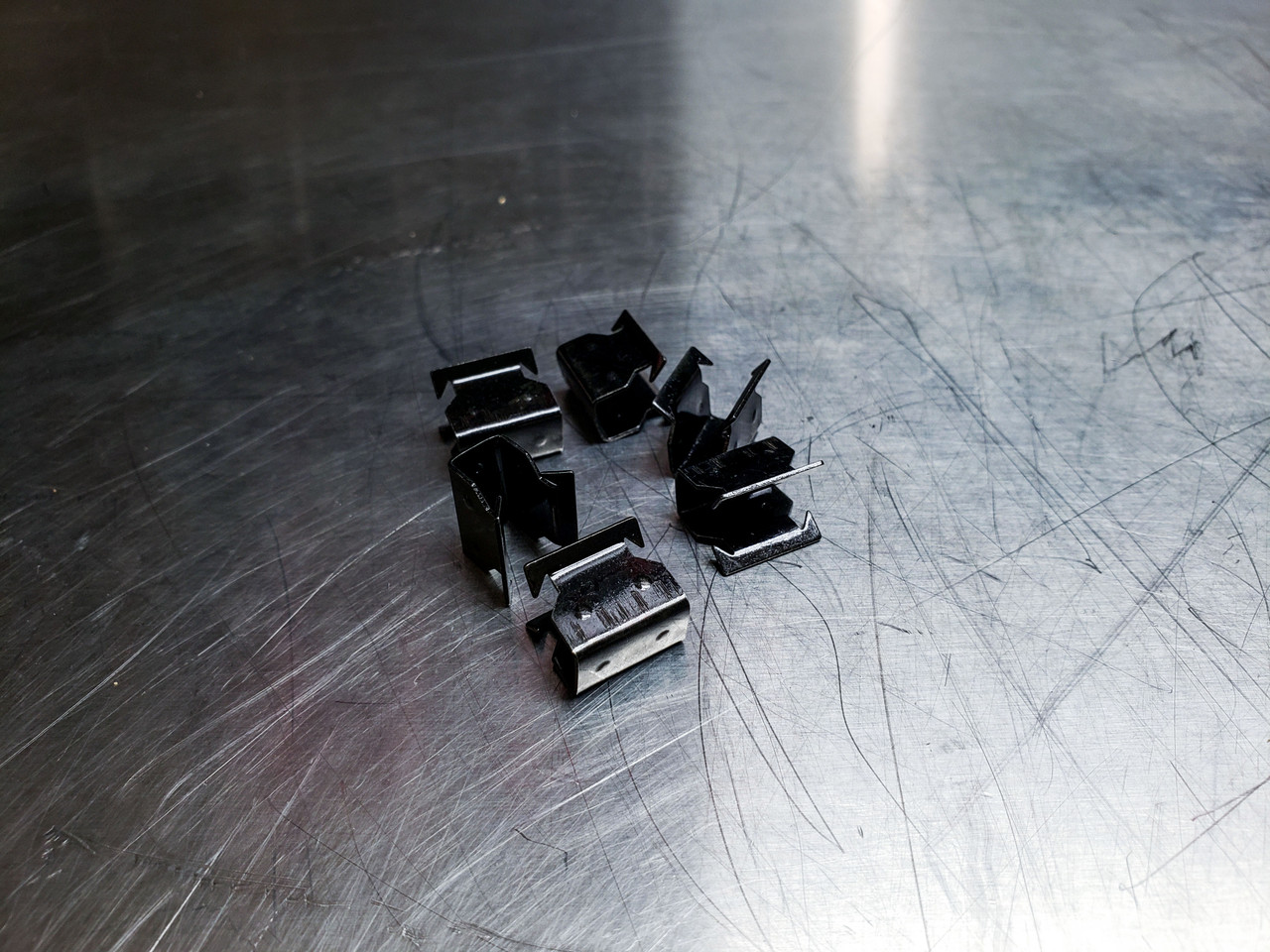 Lower windscreen trim clip SET - Focus On Performance
