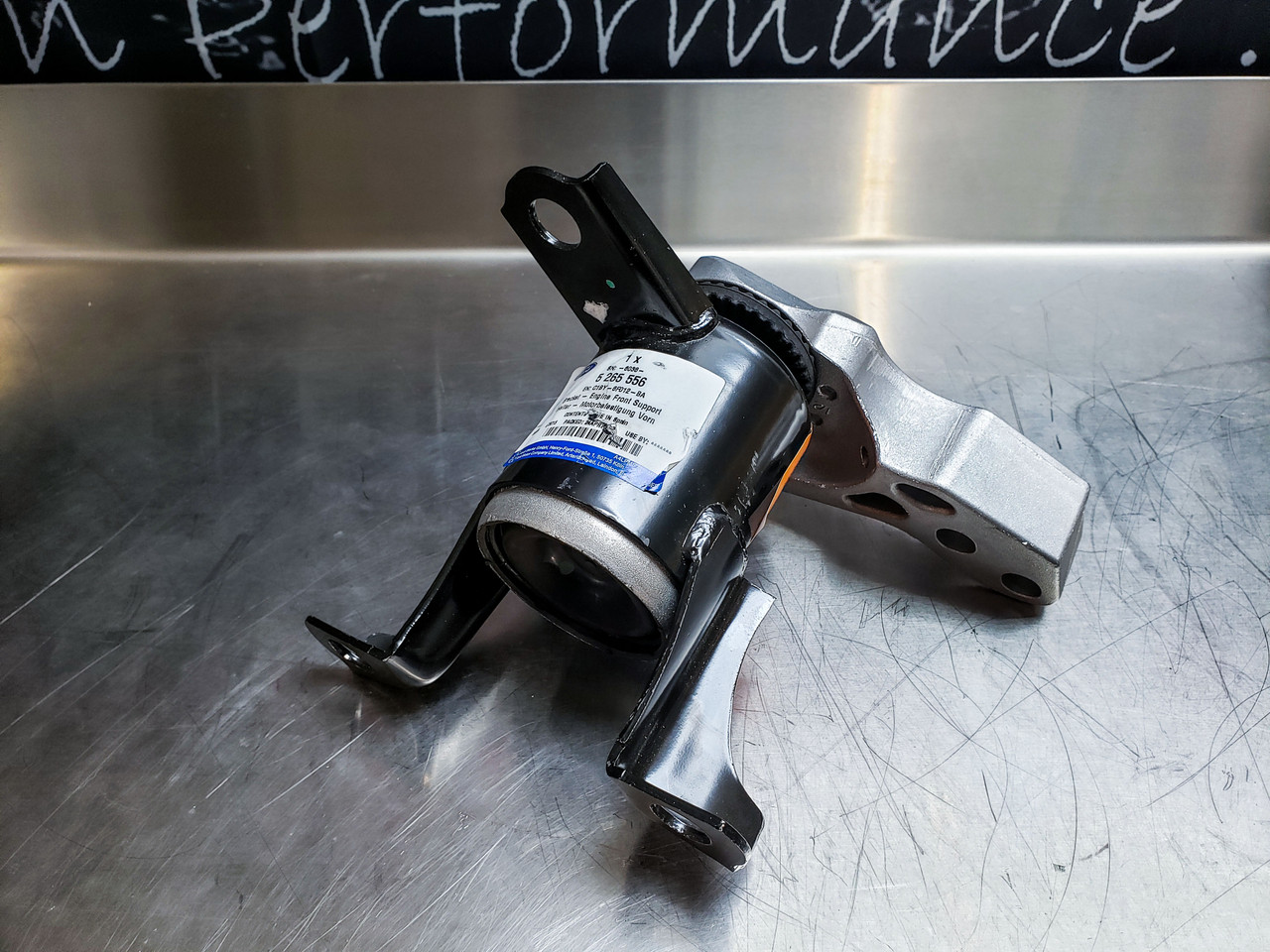 Engine mount GENUINE FORD Fiesta ST180 - Focus On Performance