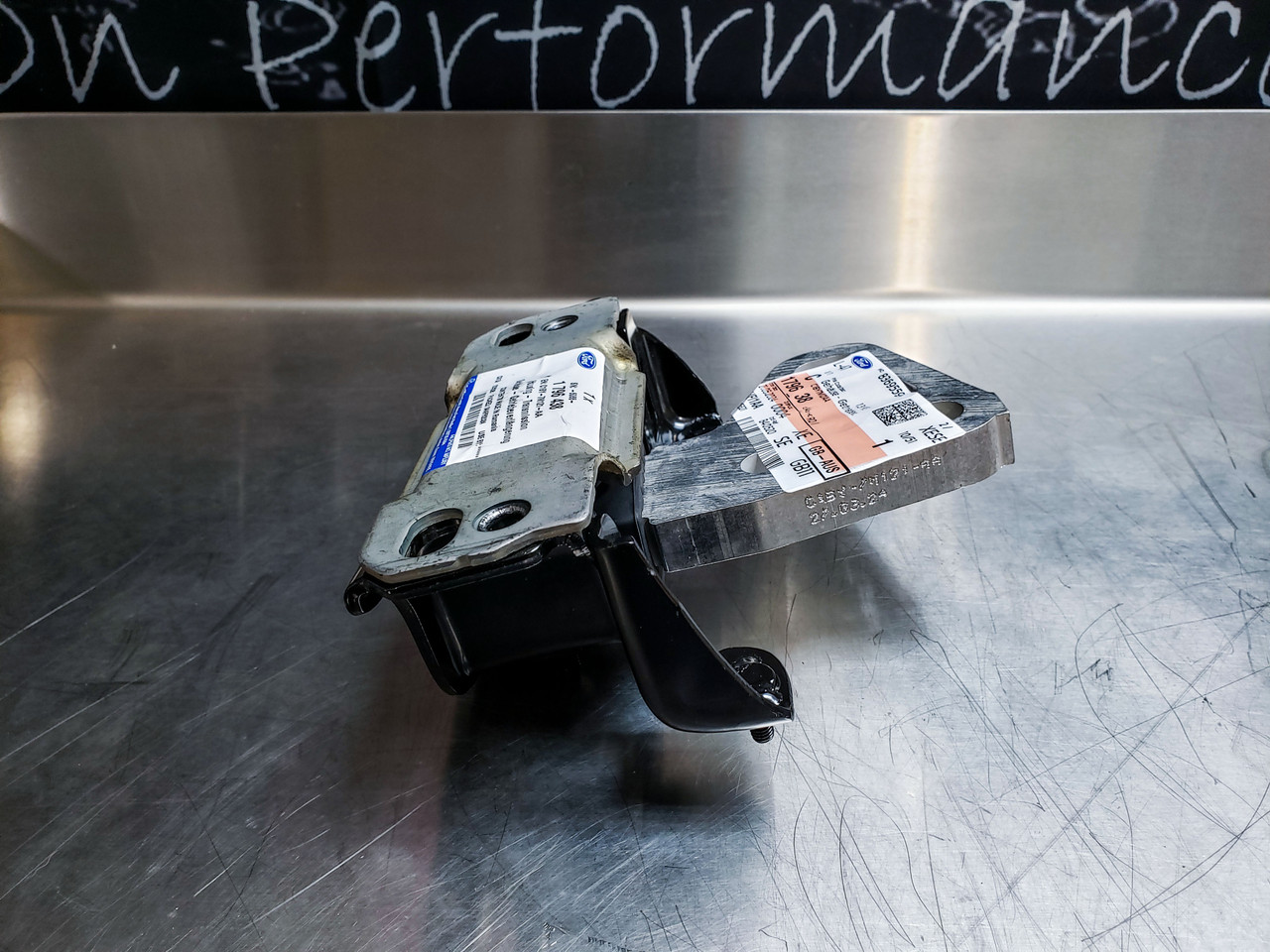 Gearbox mount GENUINE FORD Fiesta ST180 - Focus On Performance