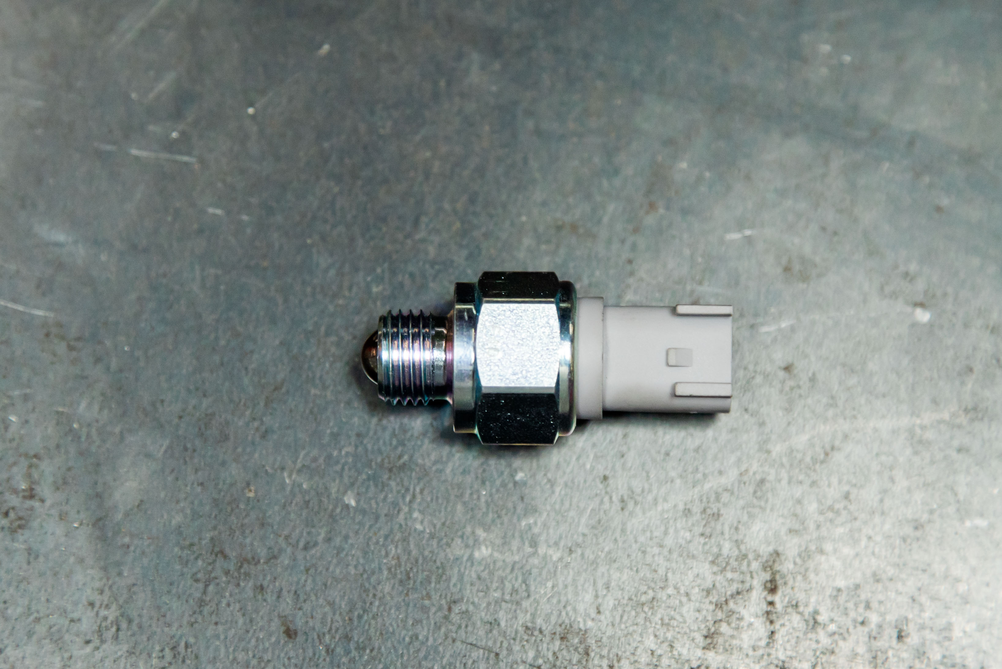 Reverse Light Switch - Focus On Performance