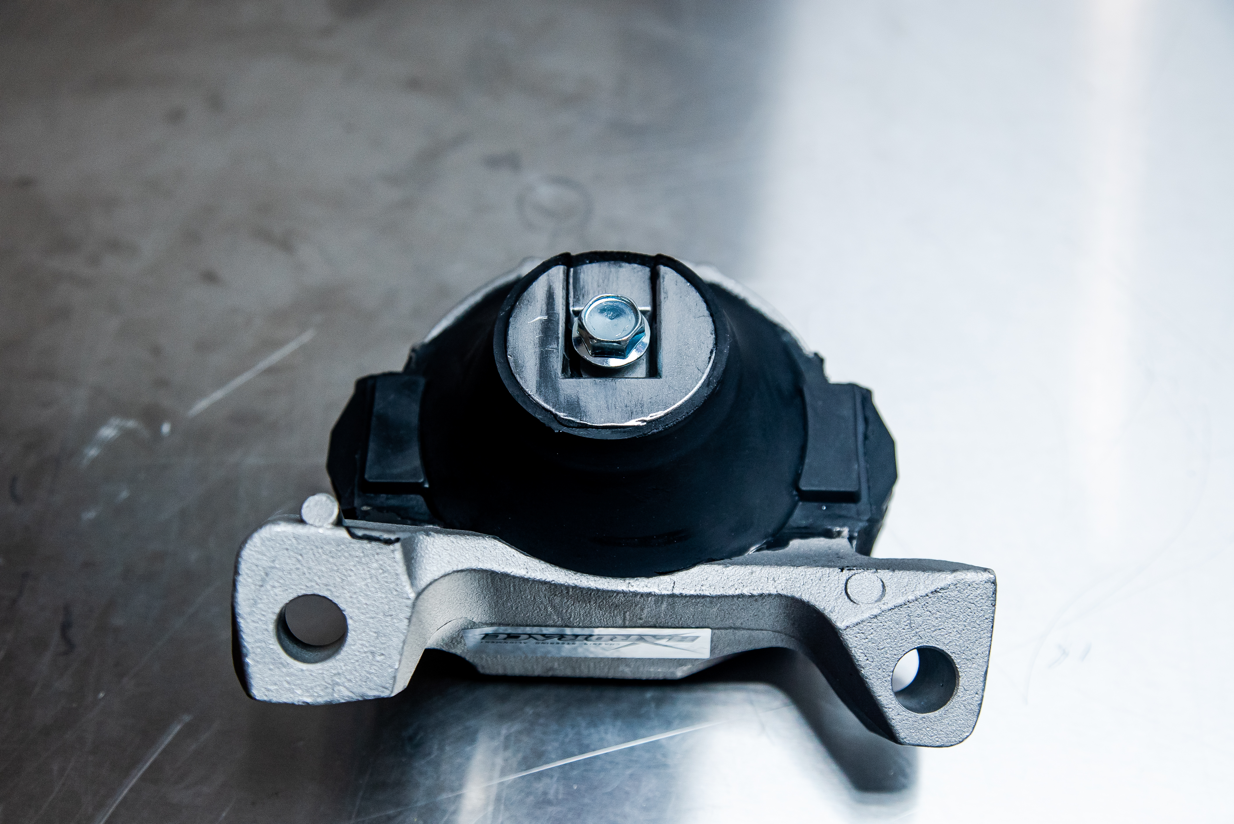 Hard Race Engine Mount - Focus On Performance