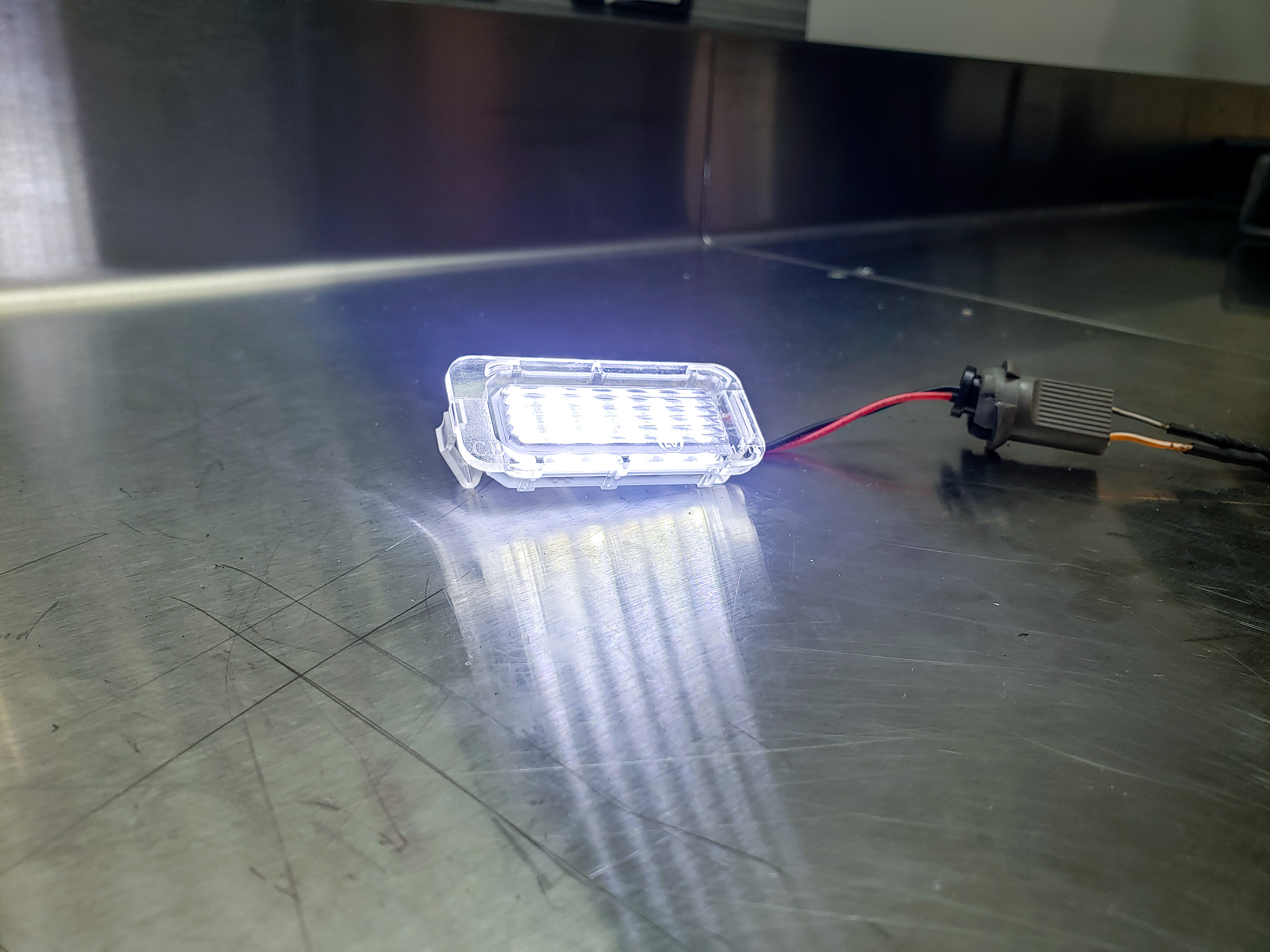 LED Number Plate Lights LV - Focus On Performance