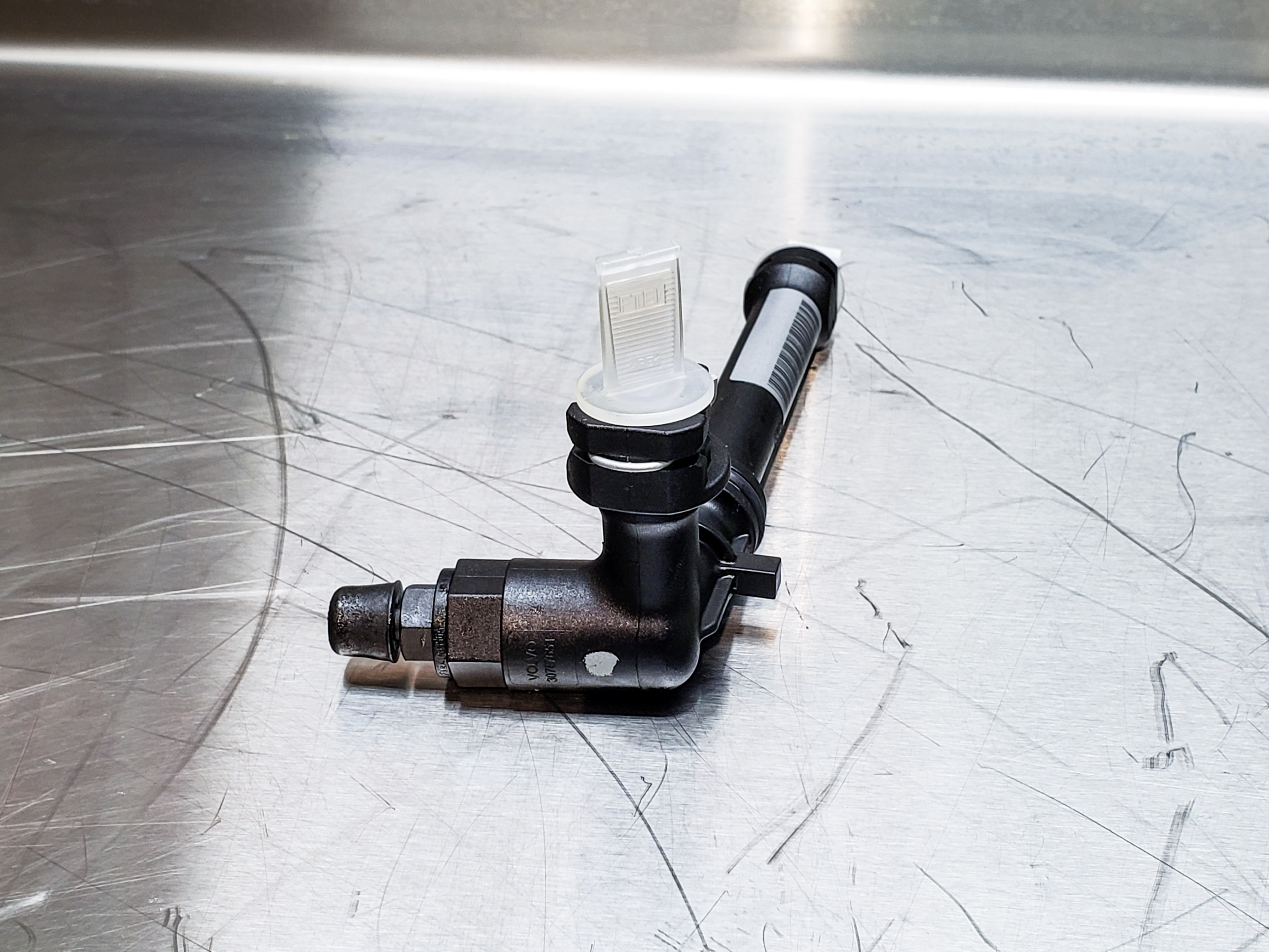 Clutch Bleeder Line Assembly GENUINE FORD - Focus On Performance