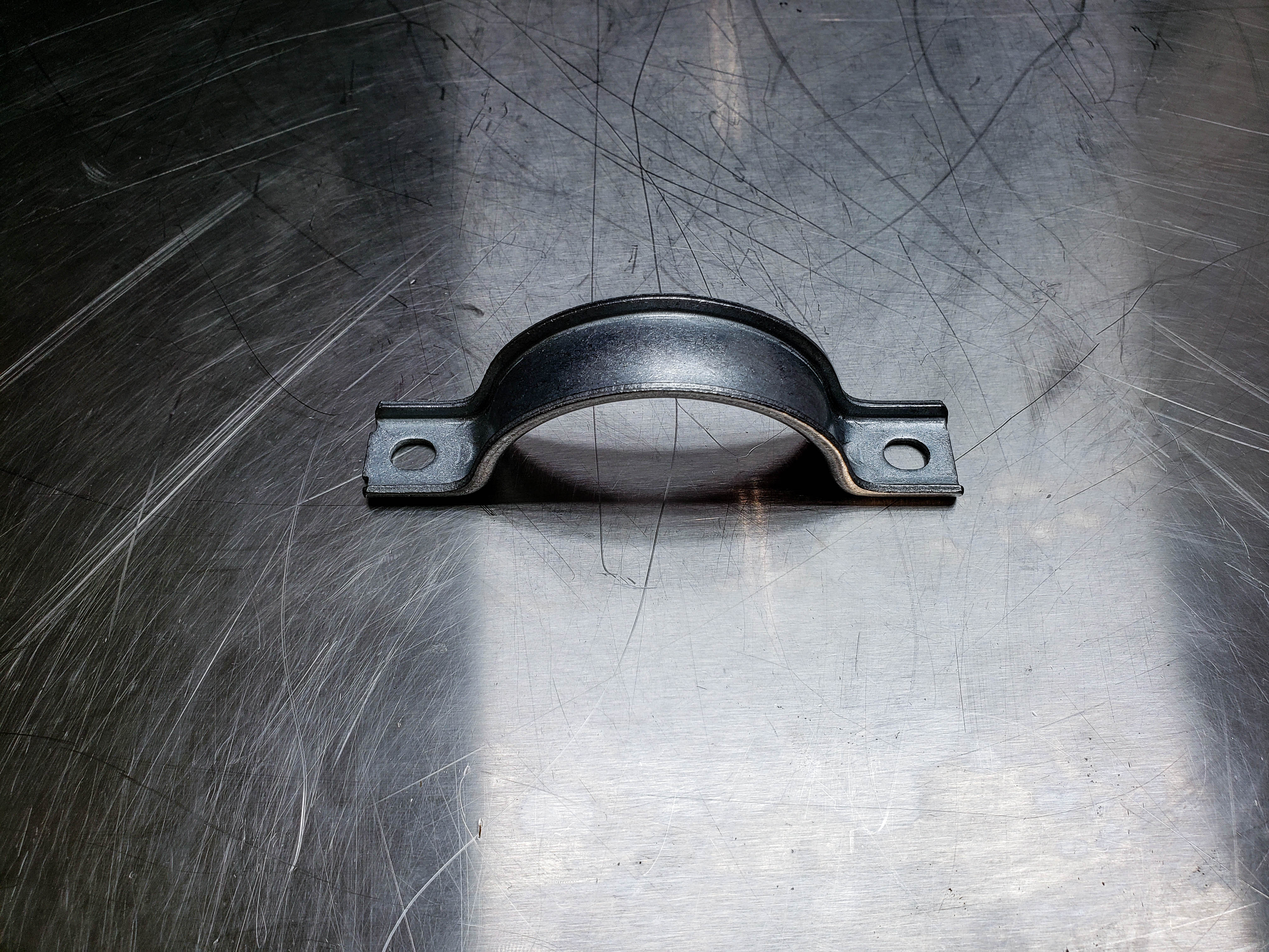 Drive shaft support retainer clamp GENUINE FORD - Focus On Performance