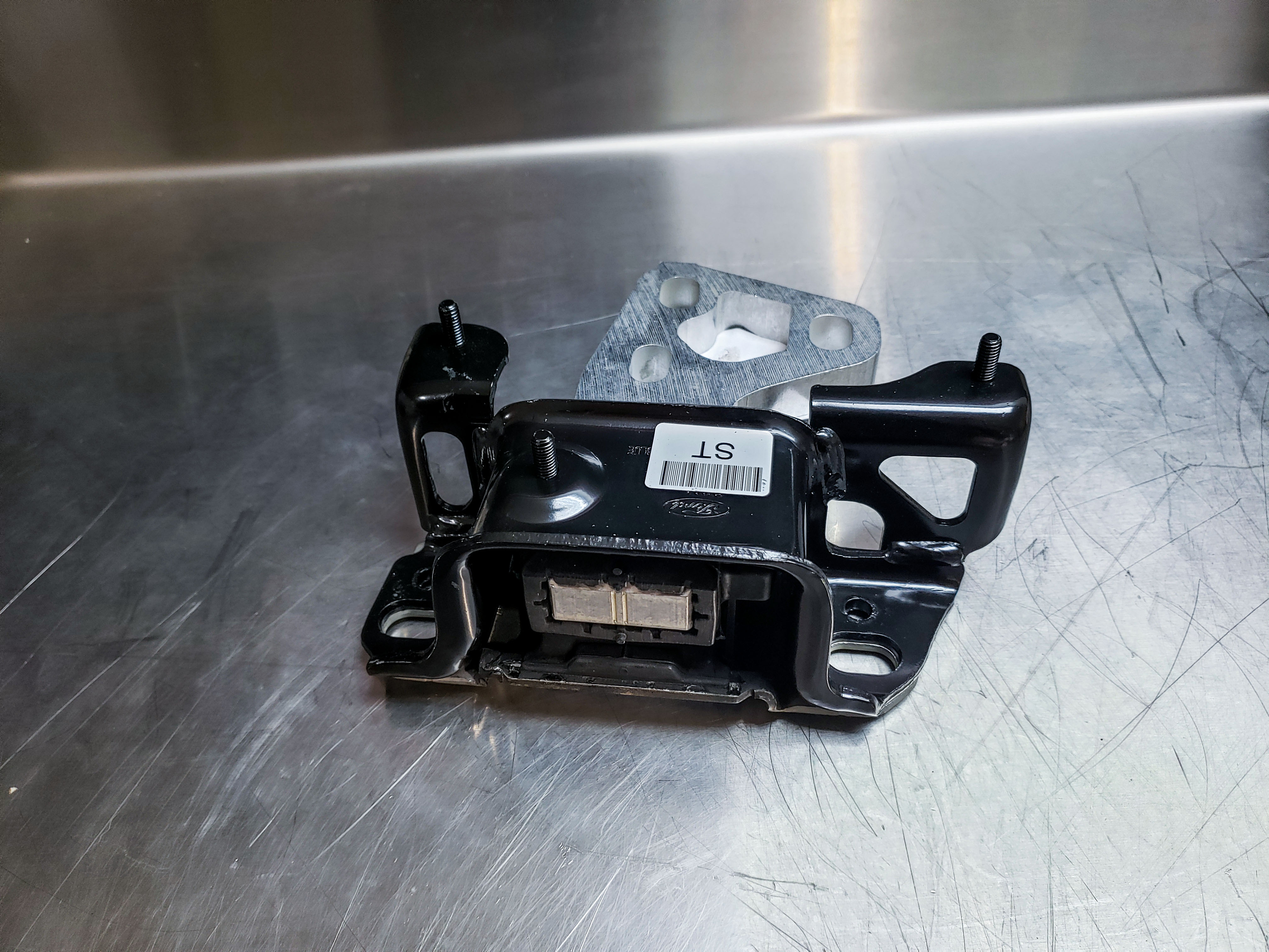 Gearbox mount GENUINE FORD Fiesta ST180 - Focus On Performance