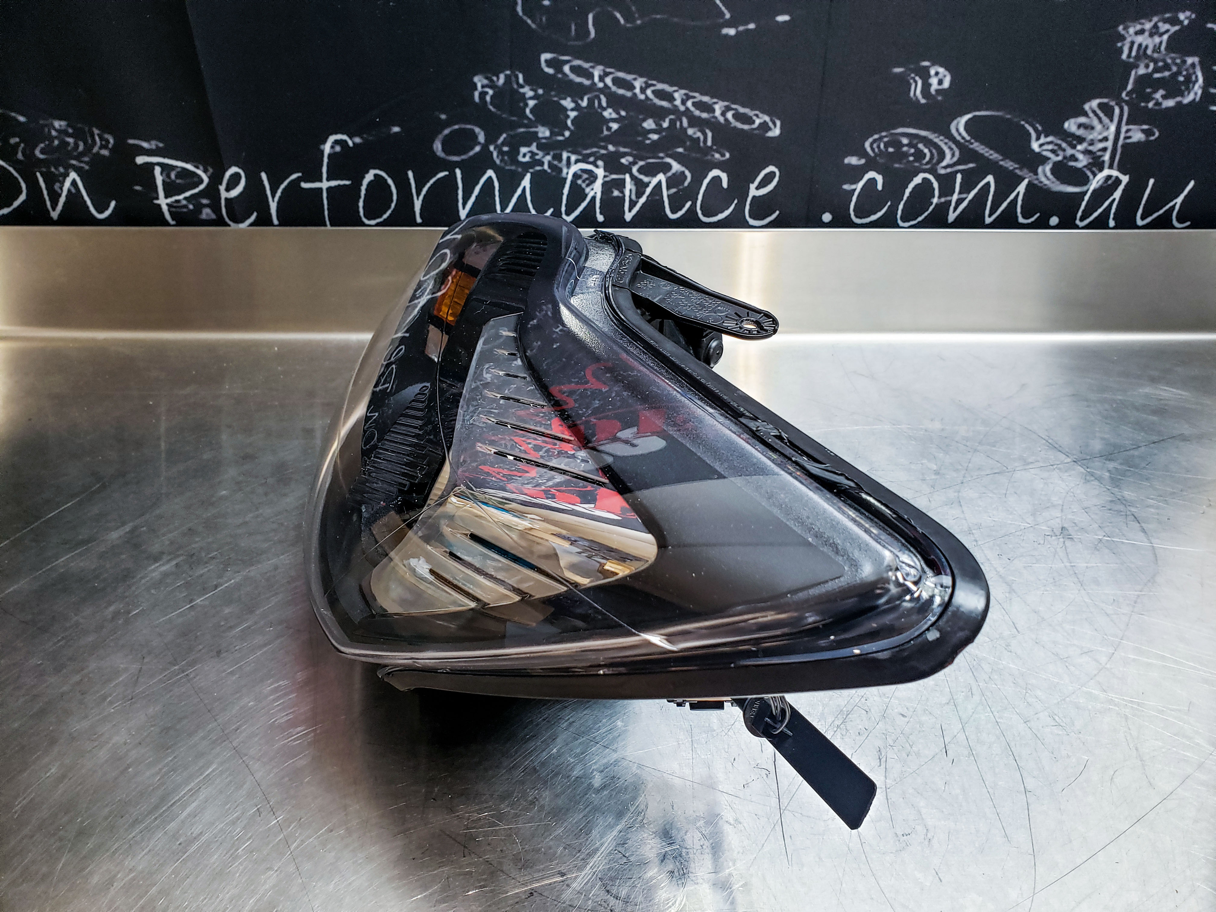 LH XR5 LV Headlight GENUINE FORD - Focus On Performance