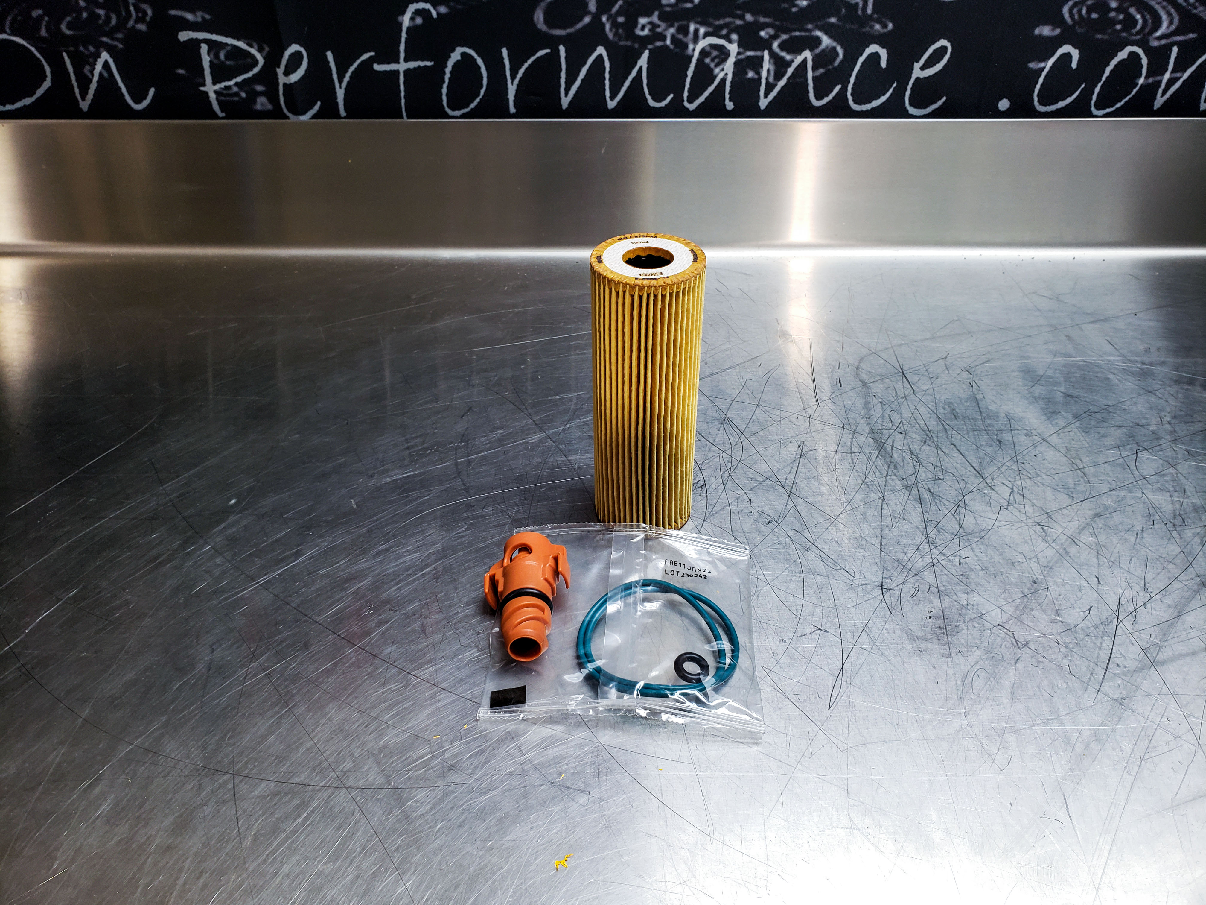 Ranger Raptor Next Gen Oil Filter & vertical drain bung combo - Focus ...