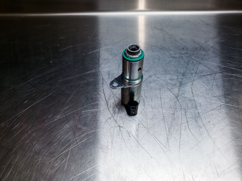 VVT Solenoid EXHAUST GENUINE FORD - Focus On Performance