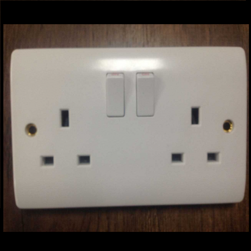 ADMORE-13A 2GANG SWITCH SOCKET WP-AW406 - ApexTools.com