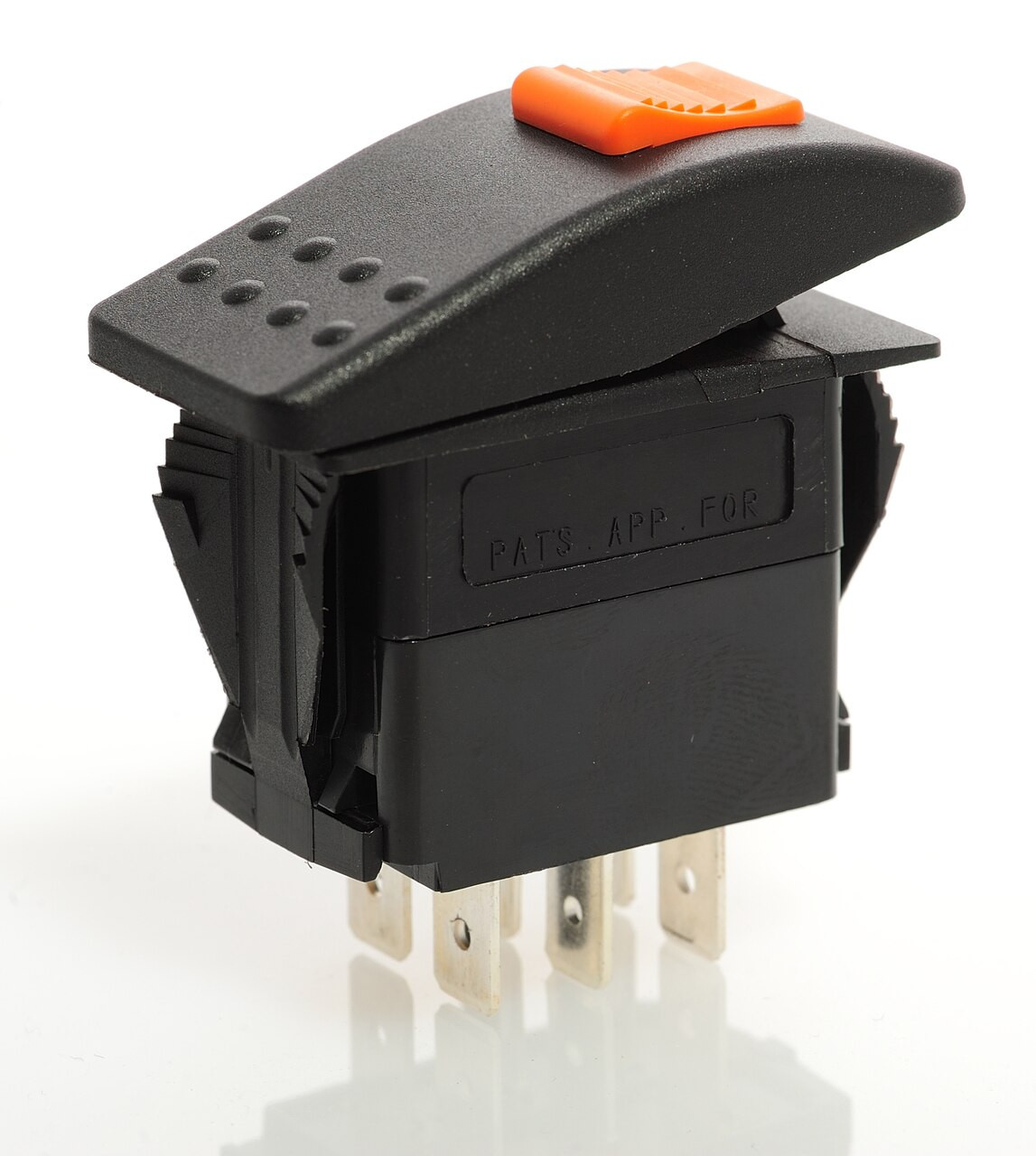 VJD1SW0B-AZ500-0 Locking Rocker On-Off-On Safety Orange Lock in Center ...