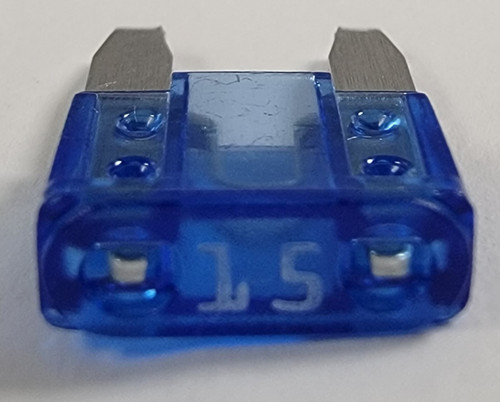 APM-15A 15 Amp Miniature Automotive Blade Type Fuse, Color Coded Blue