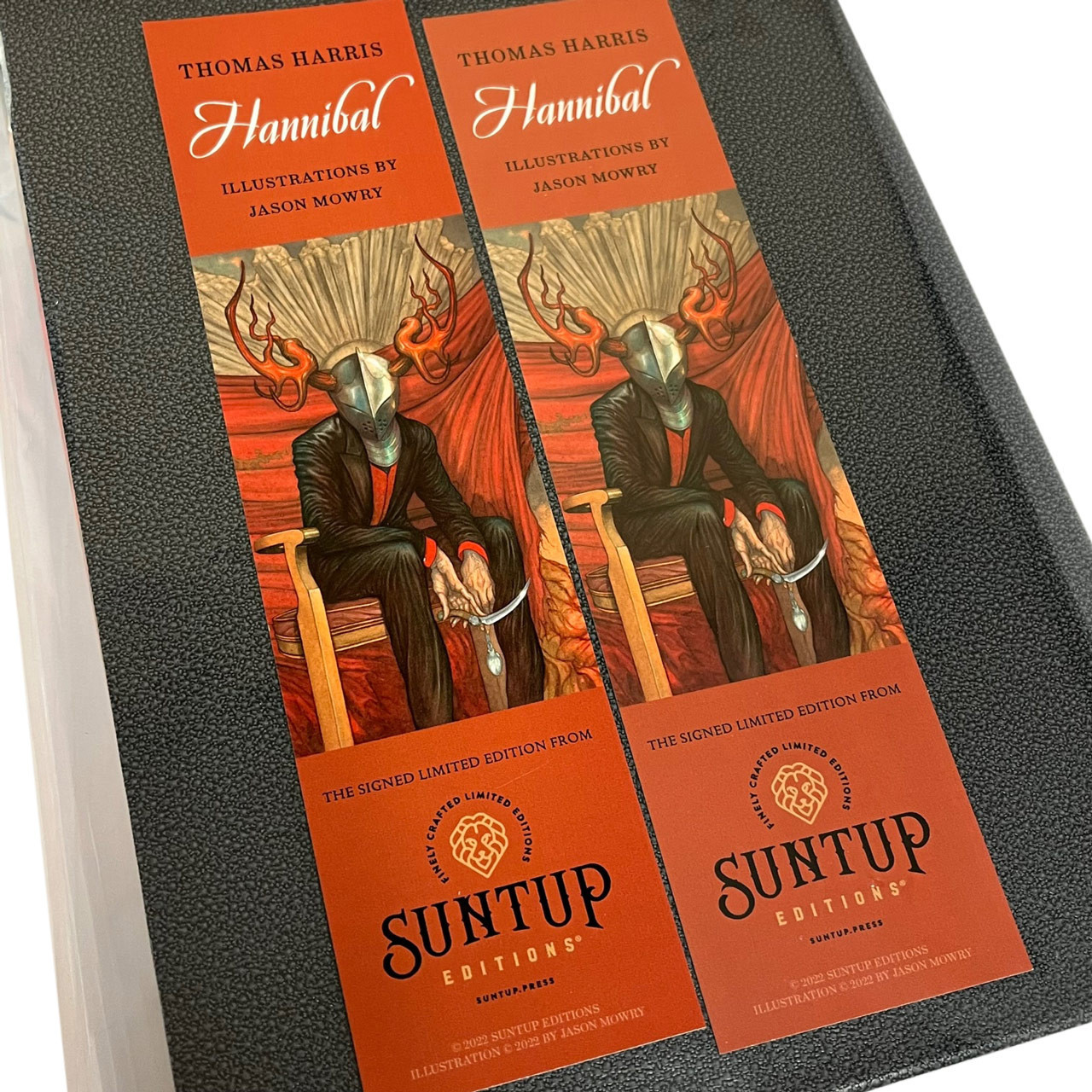 Thomas Harris "Hannibal" Slipcased Signed Artist Edition of 1,000 [Sealed]