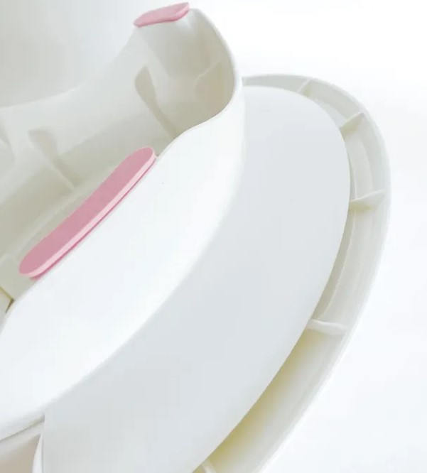 PLASTIC LOCKABLE TURNTABLE WITH BREAK