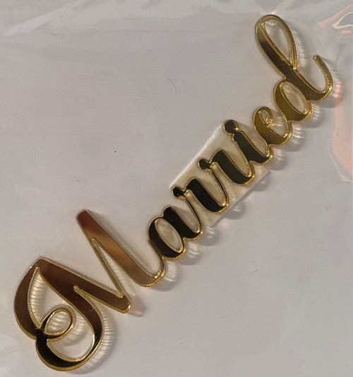'Married' Flat Lay Cake Topper | Gold - Bake and Deco Warehouse