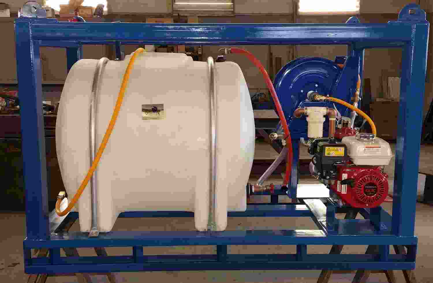 CRANE LIFT SPRAYERS - QSpray.com