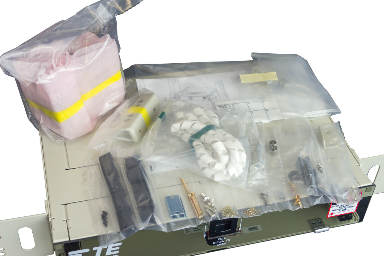 Commscope FPX-2FR000-000 ADC FPX 2RU 4 Plate Capacity Rack Mount Panel ...