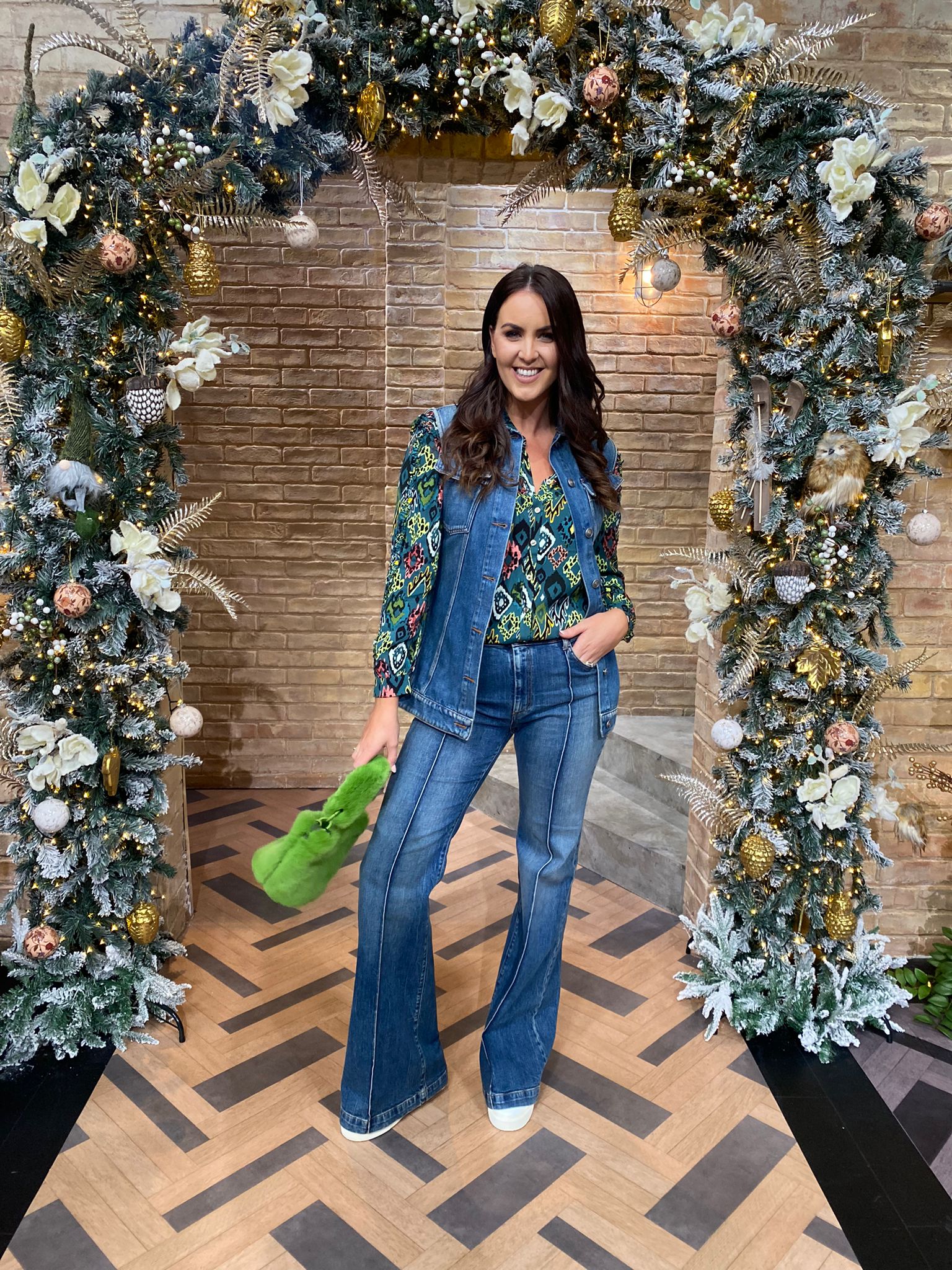 Stylist Rosalind Lipsett takes a look at 70s Fashion on Ireland Am ...