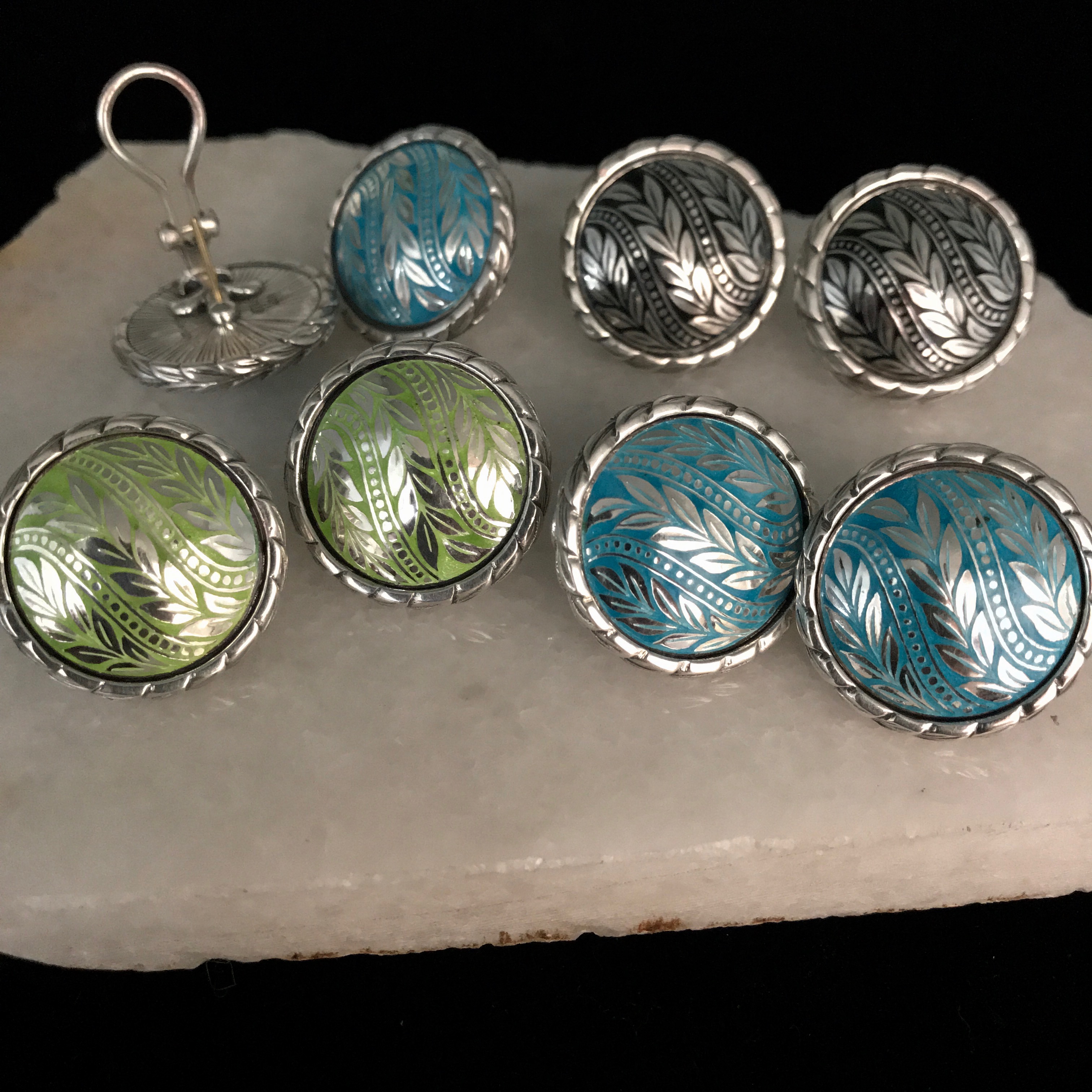 Hard Vitreous Enamel ... a lost art. - Bowman Originals