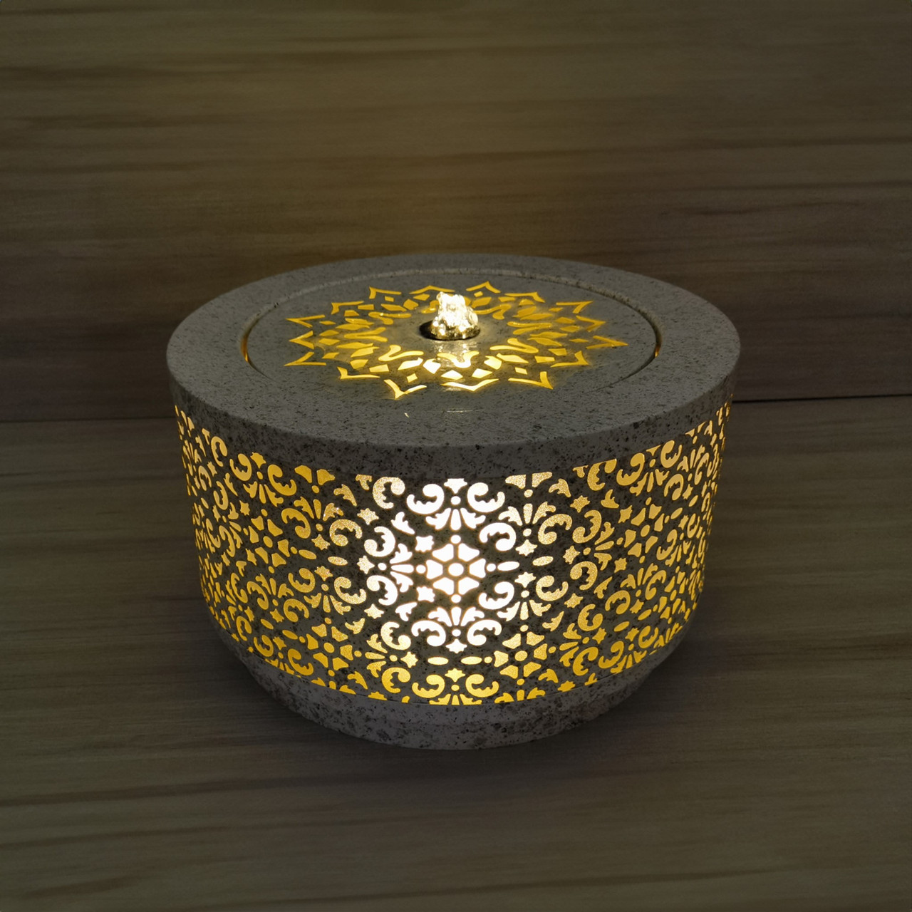 Sandstone round water feature (Outdoor use) - Country Baskets