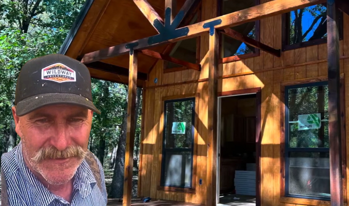 Alaskan Off-Grid Pioneer - Woodland Mills